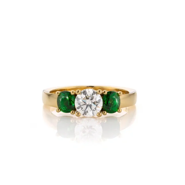 Geelgouden ring met diamanten en groene Tsavoriet - Cober Juwelier